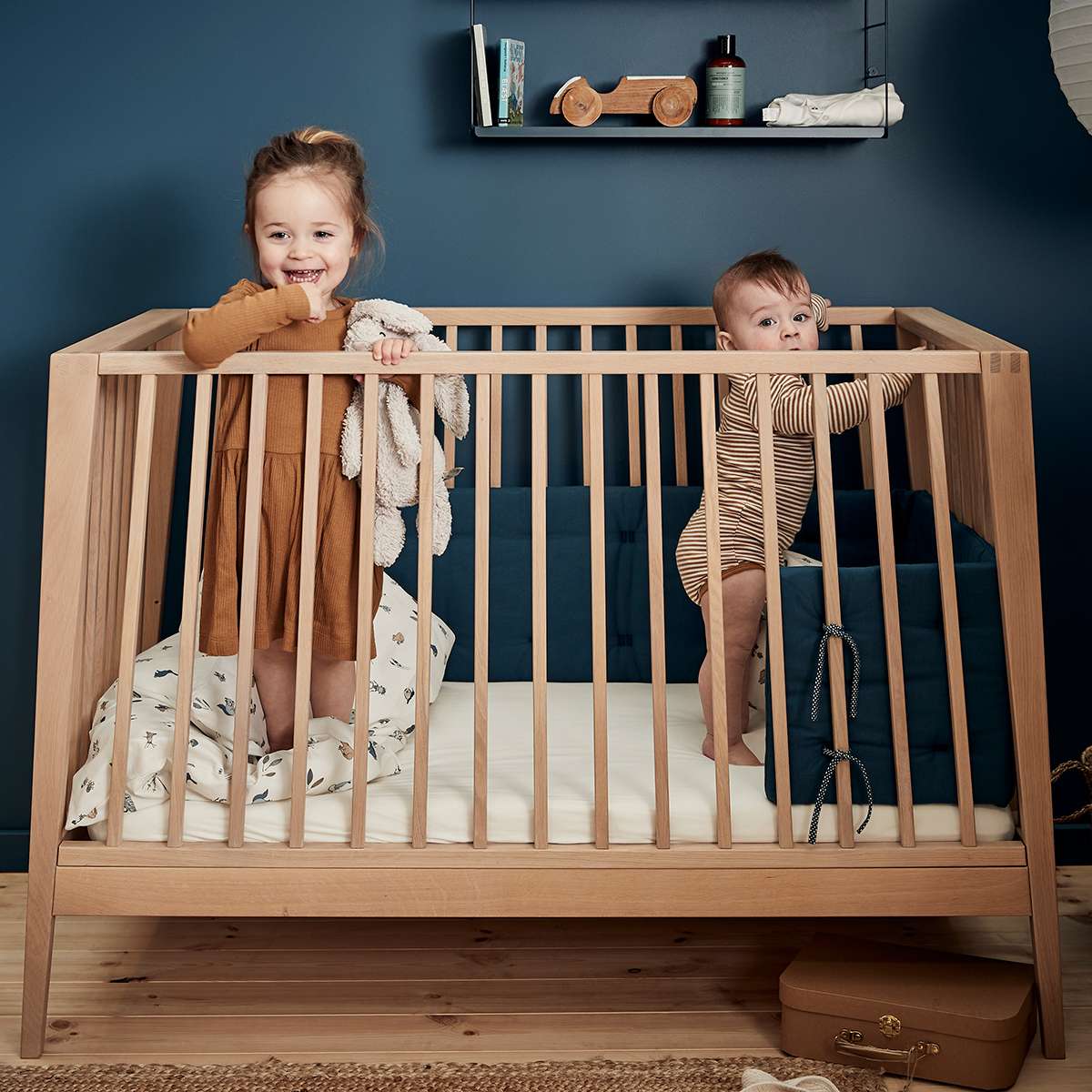 Leander, Linea Cot Oak at Bygge Bo Baby & Kids Store | Irish Store